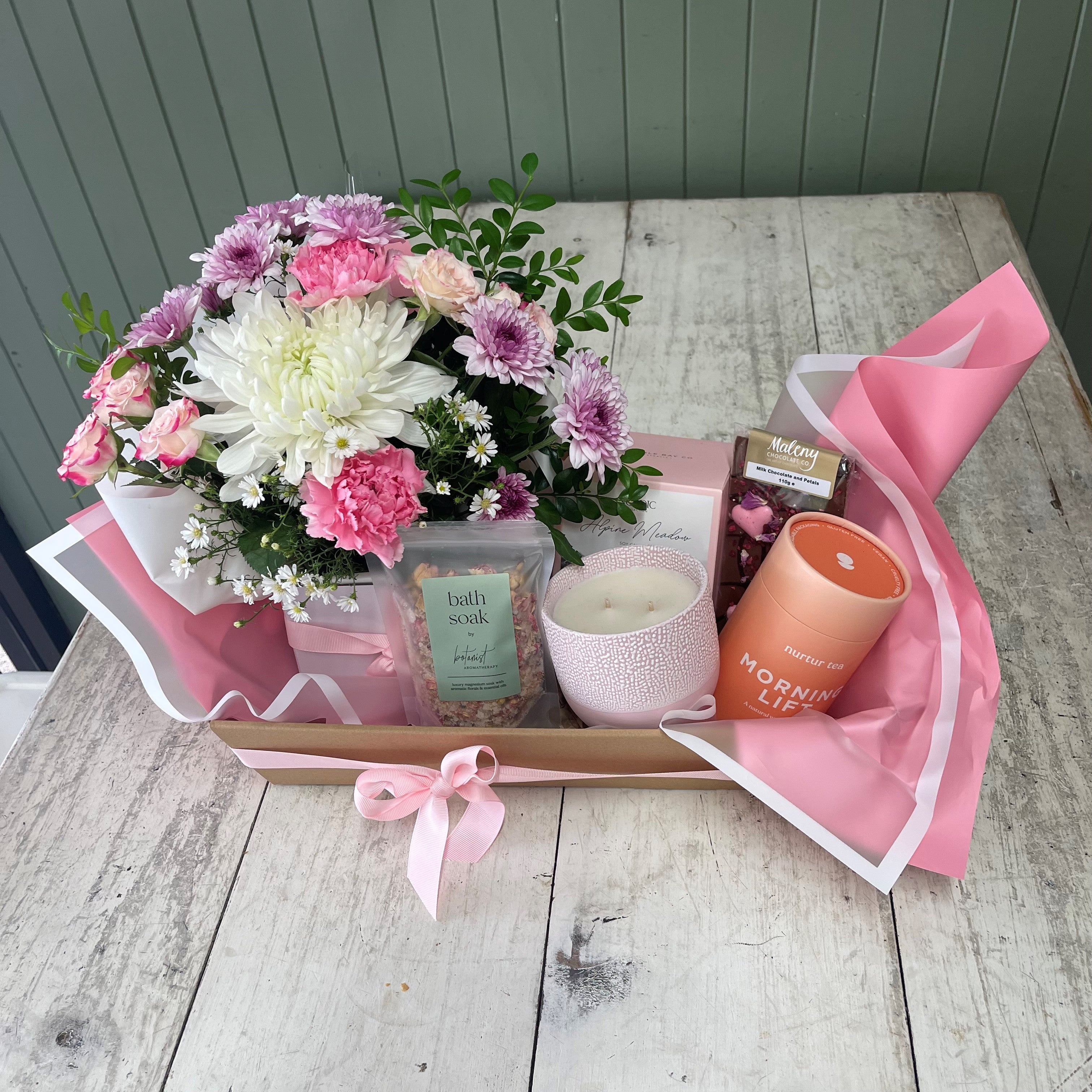 Sunshine Coast Funeral Flowers, Wreaths & Casket Sprays